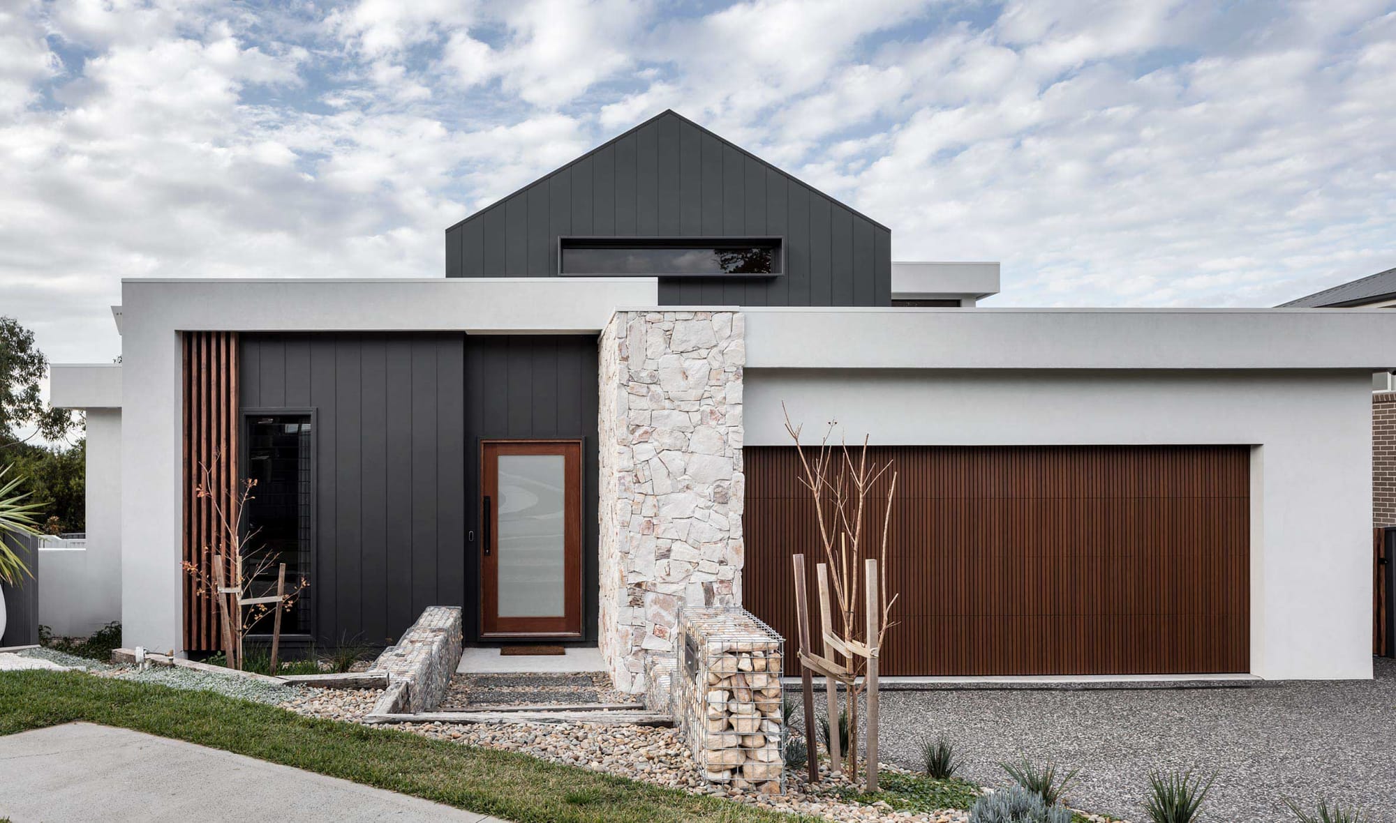 Choosing the Right Cladding System: Essential Tips & Options